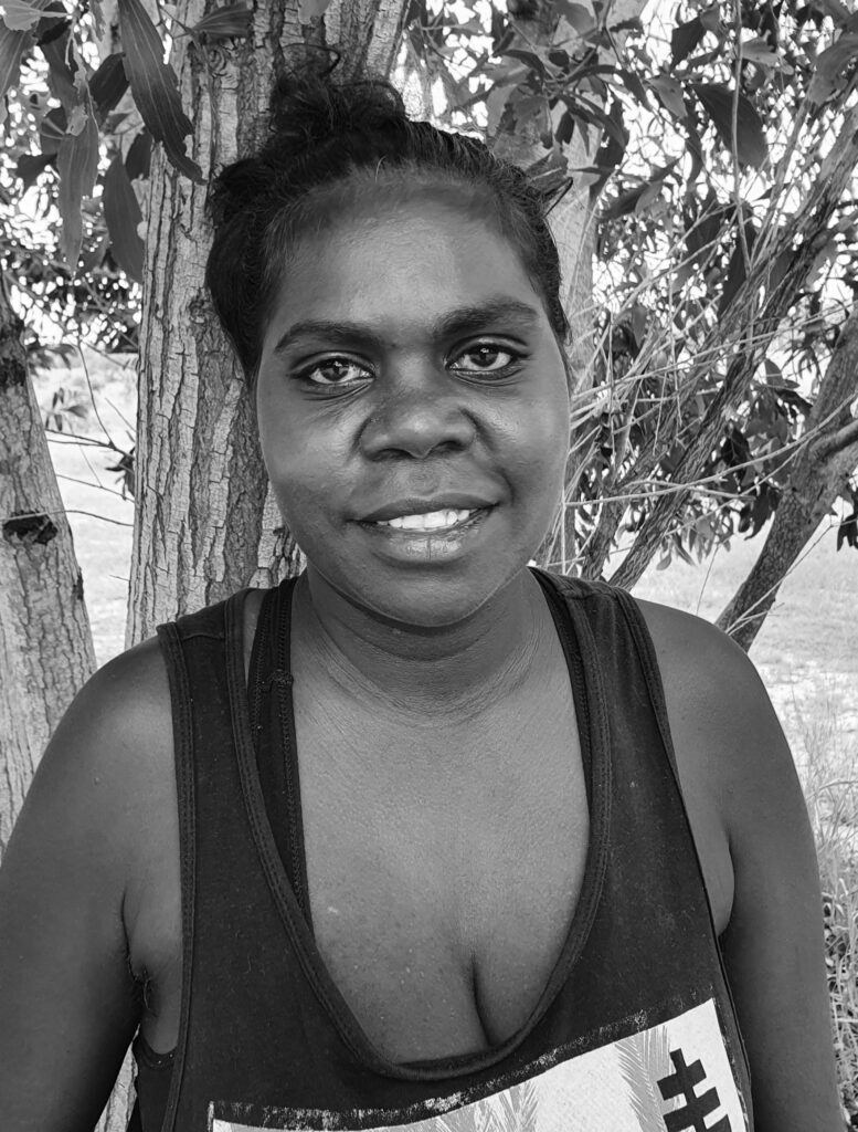 Eugenie Bonson - Maningrida Arts & Culture